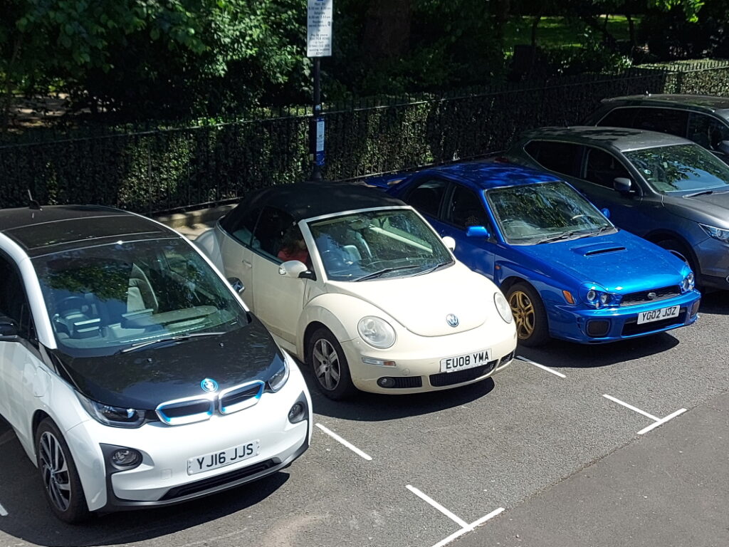 » Wie lernt man richtig Auto einparken und verbessert seine Skills ...